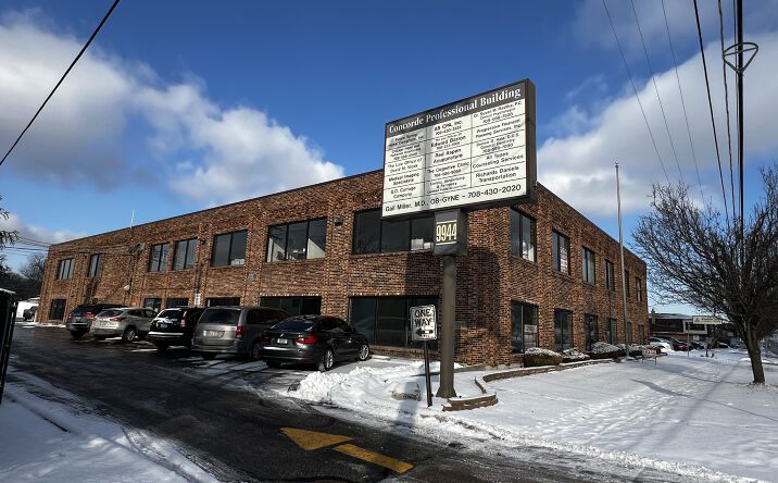 9944 S Roberts Rd, Palos Hills, IL, Palos Hills, IL 60465 | Crexi.com