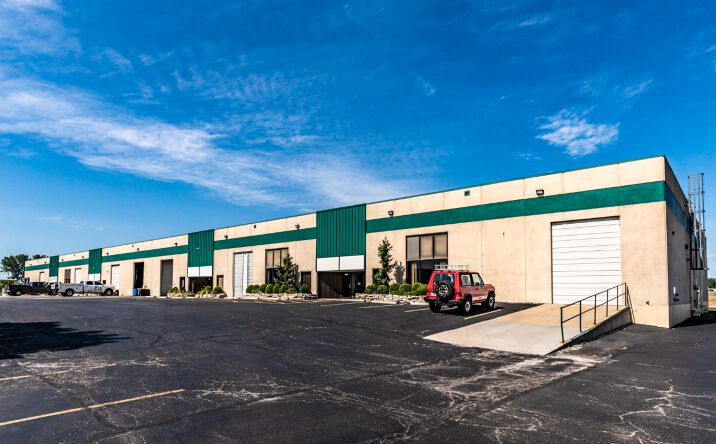 100 NW Business Park Ln, Riverside, MO 64150 | Crexi.com