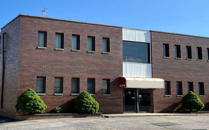 629 Main Street, Westbury, NY 11590 | Crexi.com