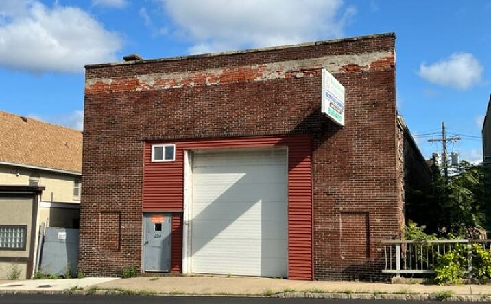 224 Elk St, Buffalo, NY 14210 | Crexi.com