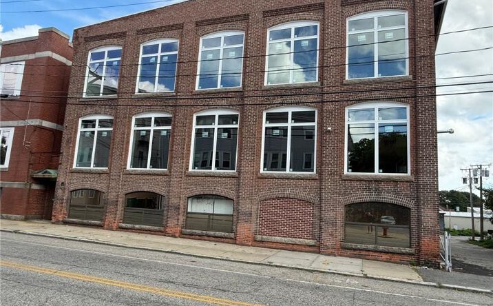 565 North Main Street, Woonsocket, RI 02895 | Crexi.com