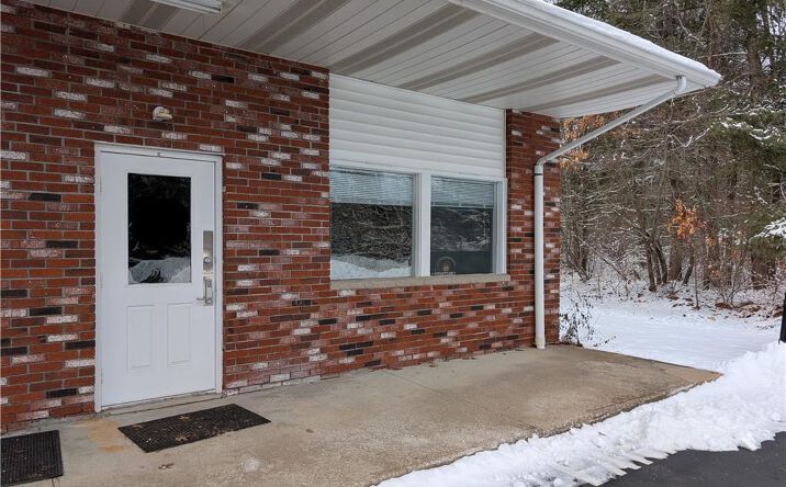 13 Terry Lane, Glocester, RI 02814 | Crexi.com