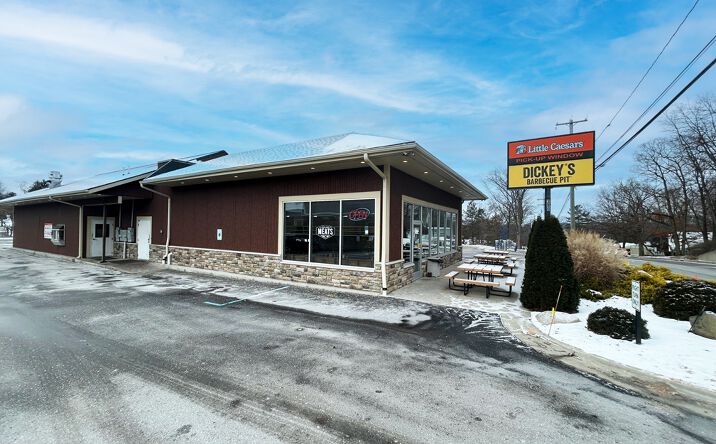 380 E Division St NE, Rockford, MI 49341 | Crexi.com