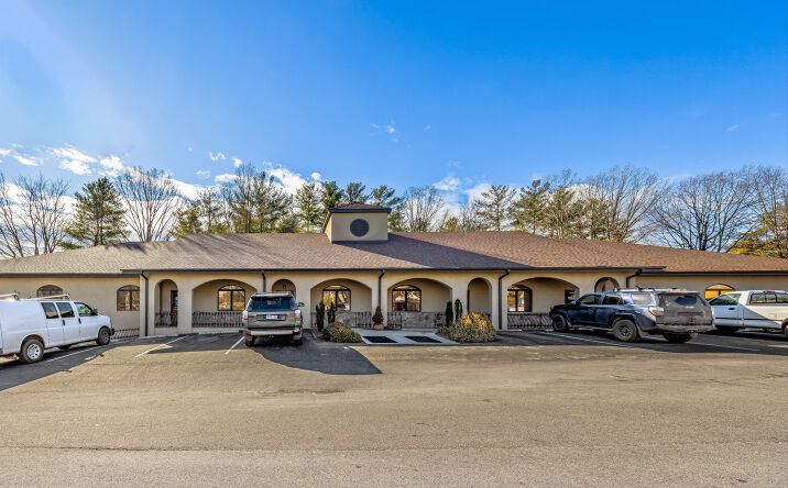 2159 Hendersonville Rd, Asheville, NC 28704 | Crexi.com