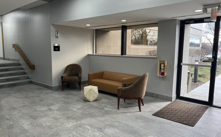 31500 W 13 Mile Rd, Farmington Hills, MI 48334 | Crexi.com