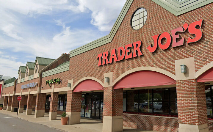 4135 W Maple Rd, Bloomfield Hills, MI 48301 | Crexi.com