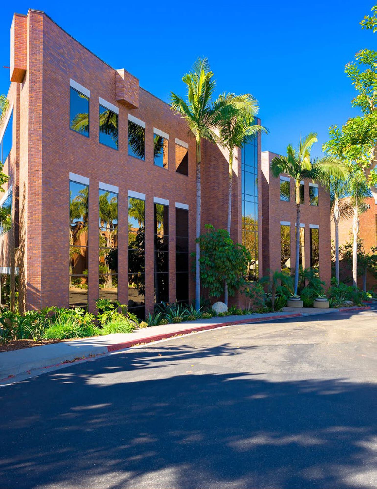 2710 Loker Ave W, Carlsbad, CA 92010 | Crexi.com