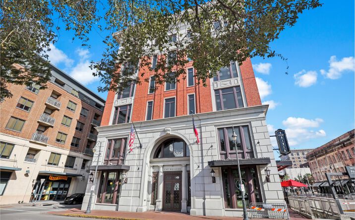 22 Barnard St, Savannah, GA 31401 | Crexi.com