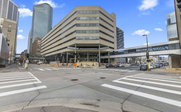 330 2nd Ave S, Minneapolis, MN 55401 | Crexi.com