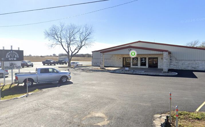 420 Bob White Dr, Granbury, TX 76049 | Crexi.com