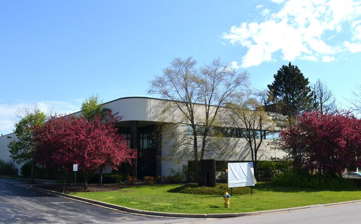 880 Corporate Woods Pkwy, Vernon Hills, IL 60061 | Crexi.com