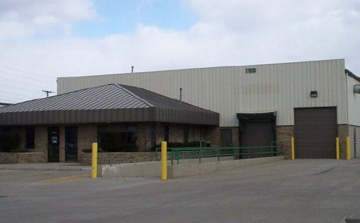 17605 Helro Dr, Fraser, MI 48026 | Crexi.com