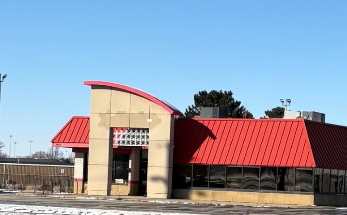 1806 W Bradley Ave, Champaign, IL 61821 | Crexi.com