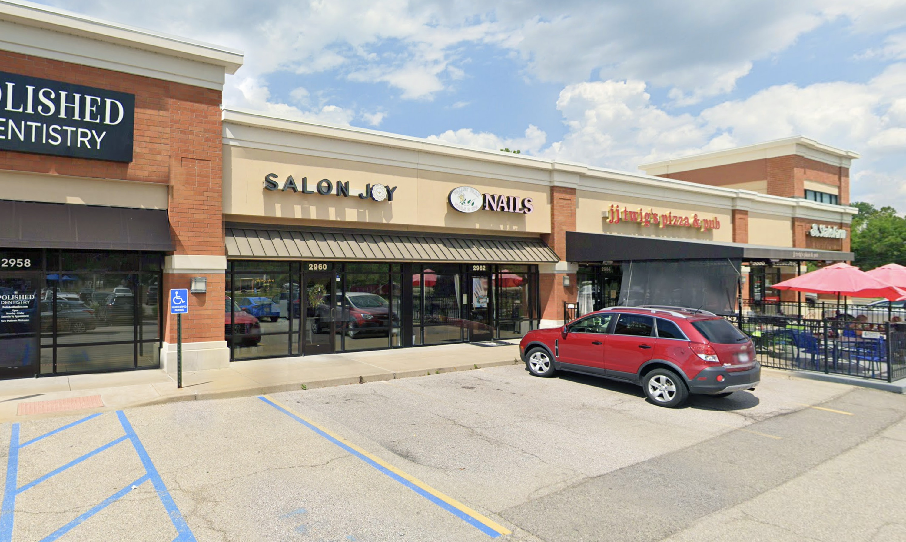 2956 Dougherty Ferry Rd, St. Louis, MO 63122 | Crexi.com