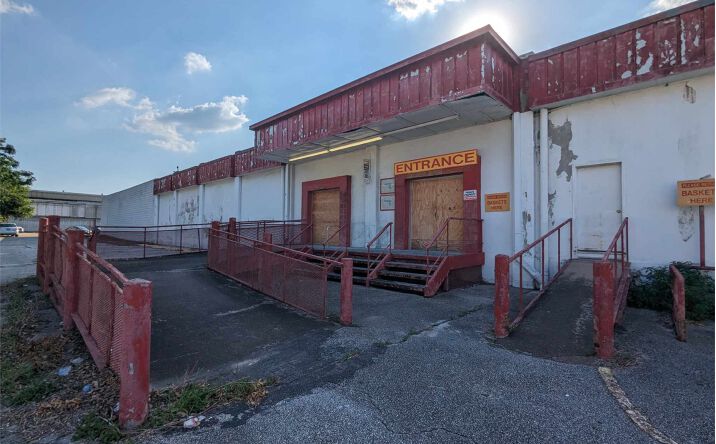2600 Commerce St, Houston, TX 77003 | Crexi.com