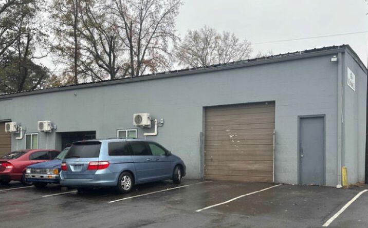 2915 Gibbon Rd, Charlotte, NC 28269 | Crexi.com