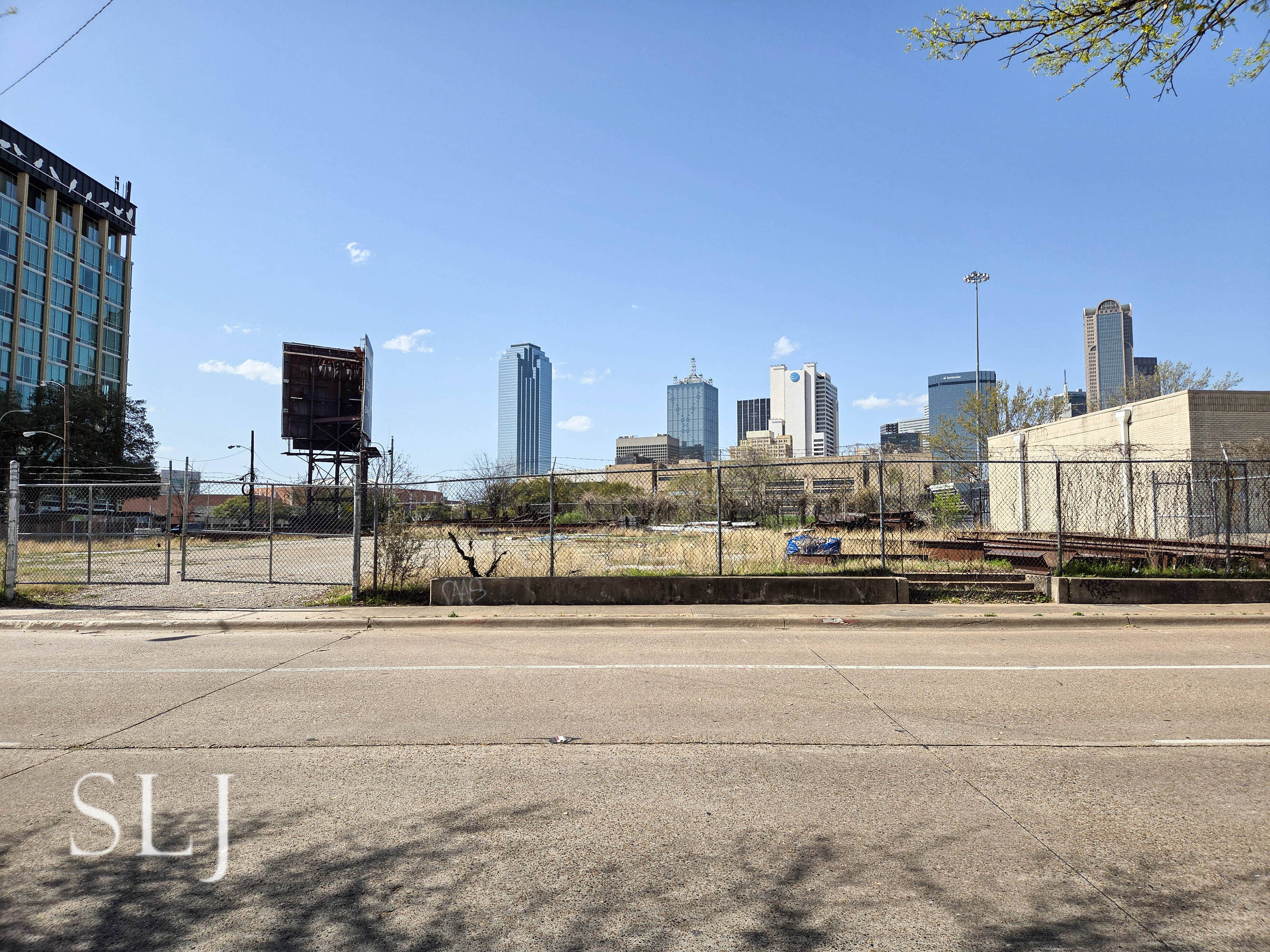1100 S Akard St, Dallas, TX 75215 | Crexi.com