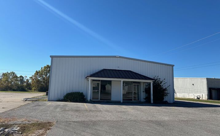 3046 Ohio Dr, Henderson, KY 42420 | Crexi.com