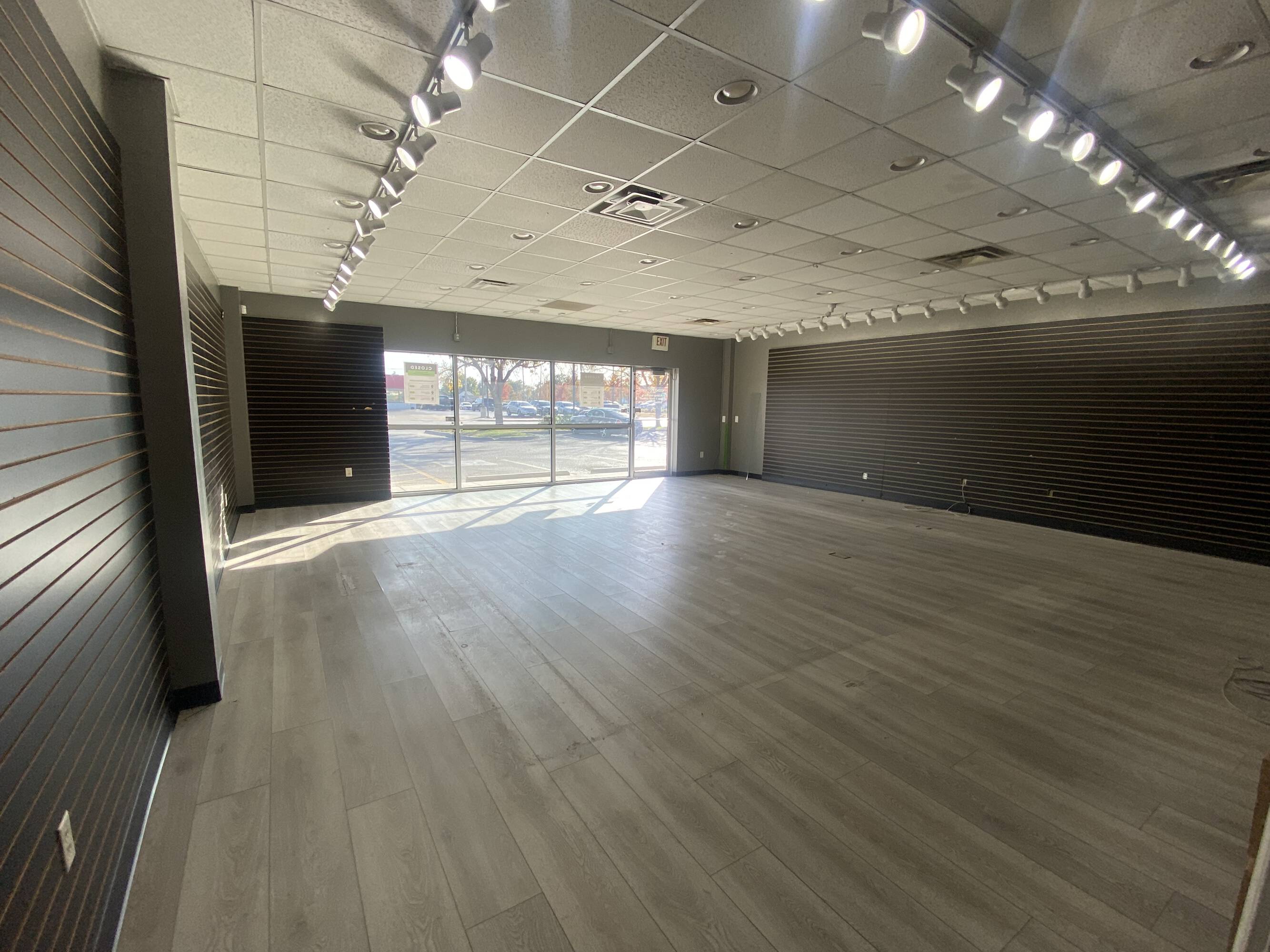 3030 W Broadway, Council Bluffs, IA 51501 | Crexi.com