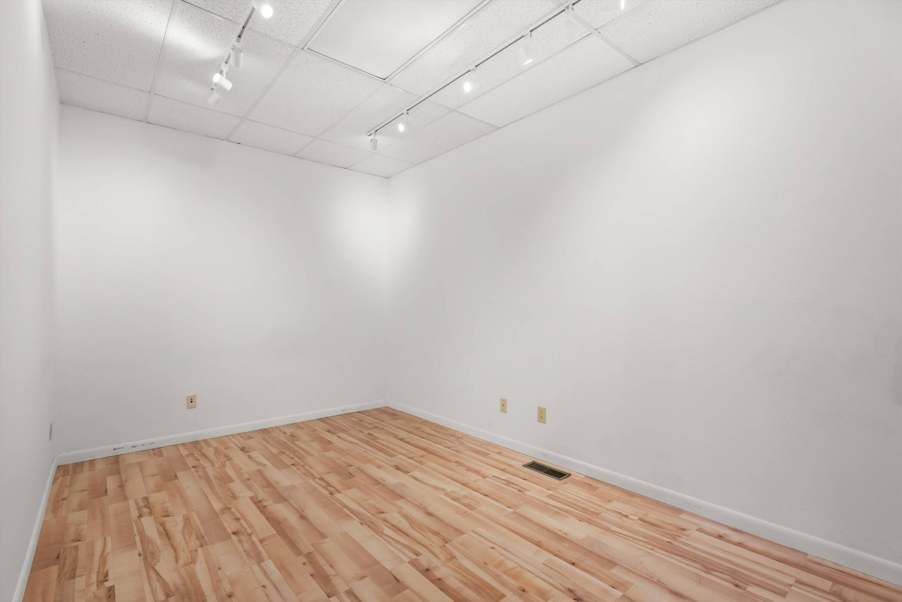 207 Basalt Center Cir, Basalt, CO 81621 | Crexi.com