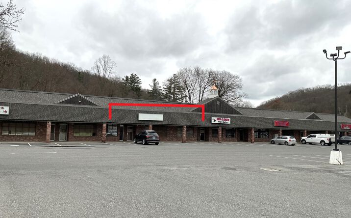 248 Oxford Rd, Oxford, CT 06478 | Crexi.com