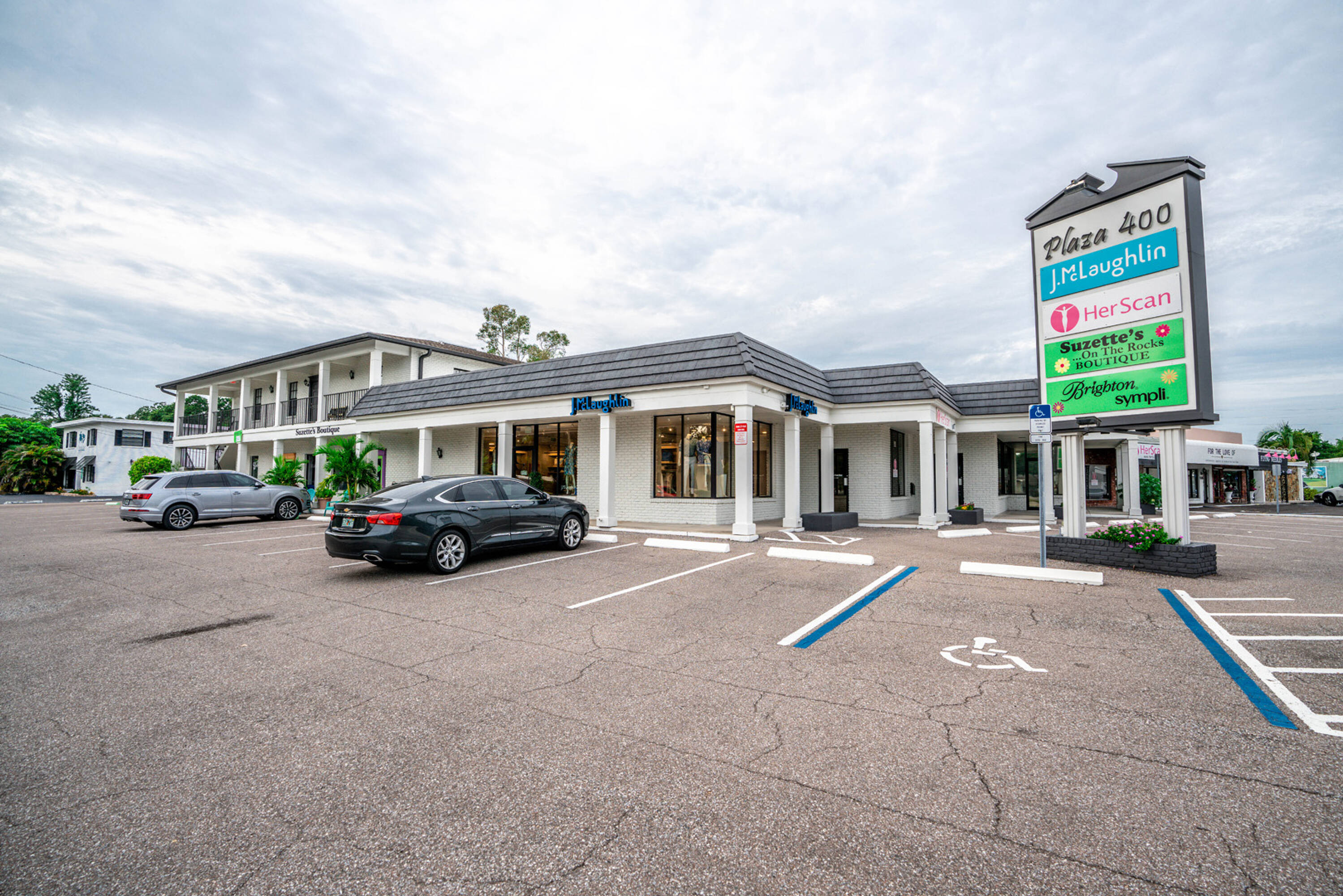 400 Indian Rocks Rd N, Belleair Bluffs, FL 33770 | Crexi.com