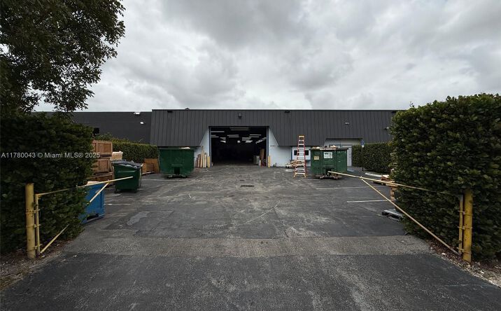 8080 NW 33rd St, Doral, FL 33122 | Crexi.com