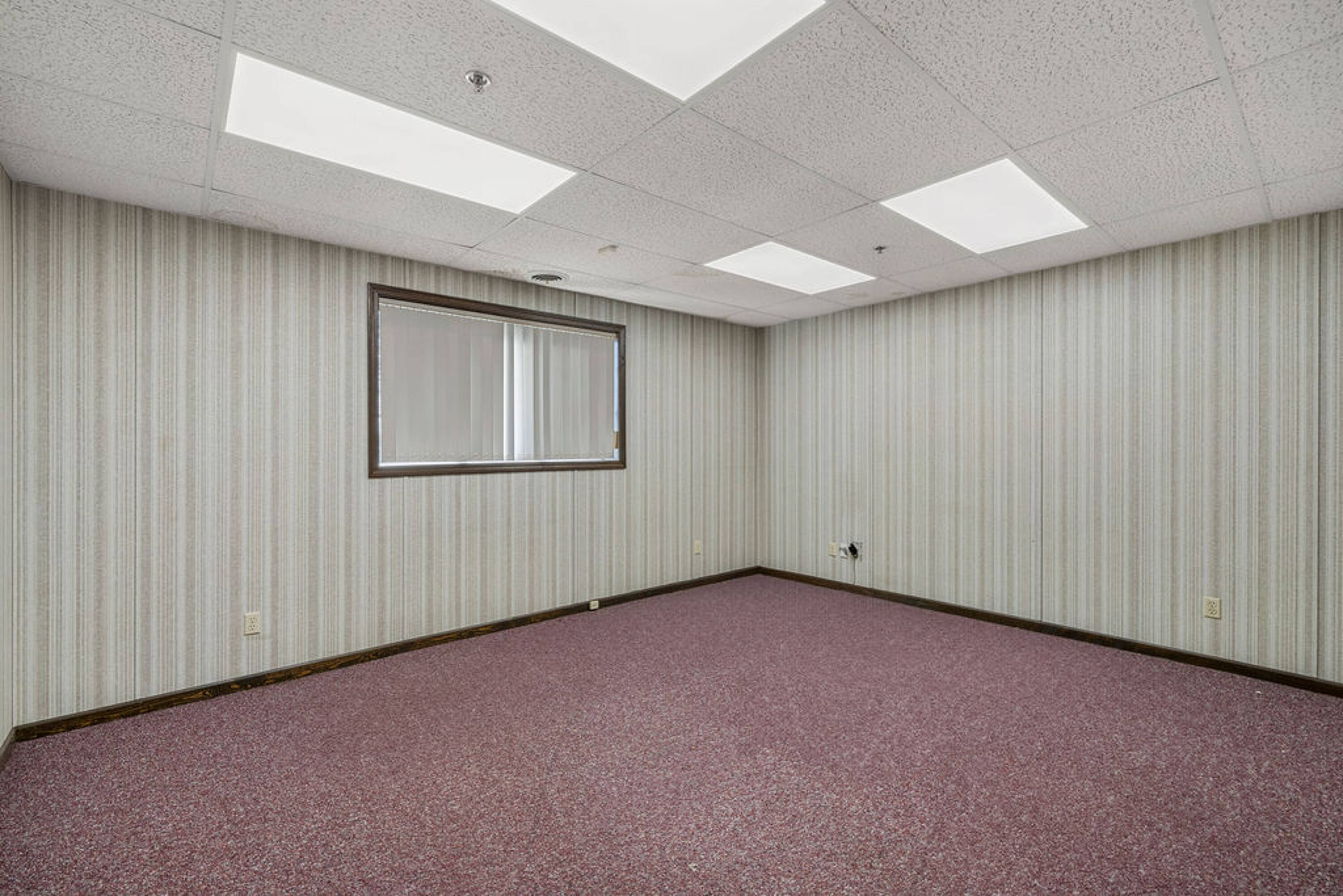 4120 Hyde Park Blvd, Niagara Falls, NY 14305 | Crexi.com