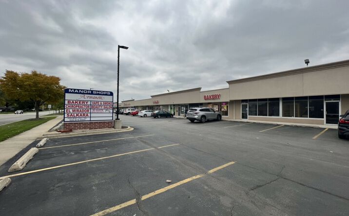 35-101 E Fullerton Ave, Addison, IL 60101 | Crexi.com