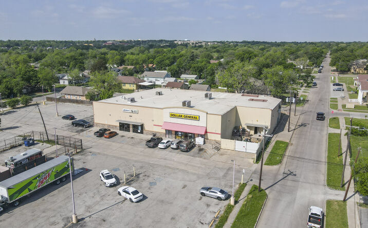 101 W Seminary Dr, Fort Worth, TX 76115 | Crexi.com