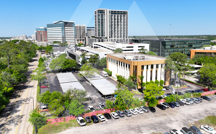 9575 Katy Fwy, Houston, TX 77024 | Crexi.com