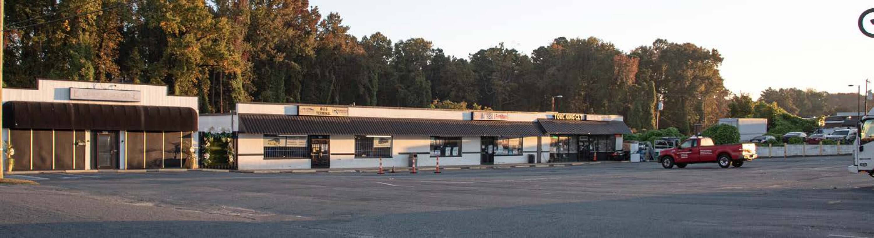 4701 N Tryon St, Charlotte, NC 28213 | Crexi.com