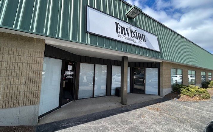 7 Perimeter Rd, Manchester, NH 03103 | Crexi.com