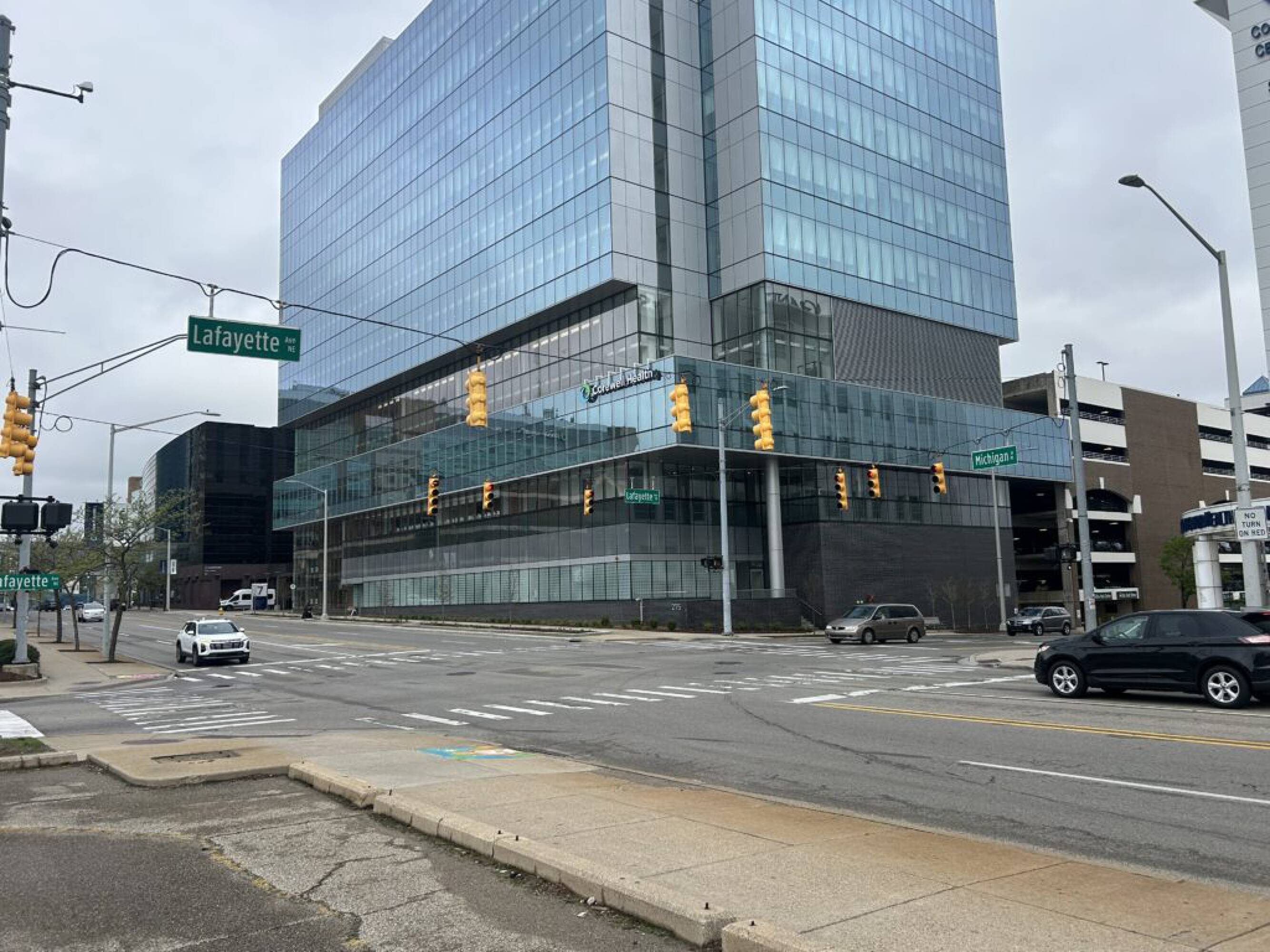 275 Michigan St NE, Grand Rapids, MI 49503 | Crexi.com