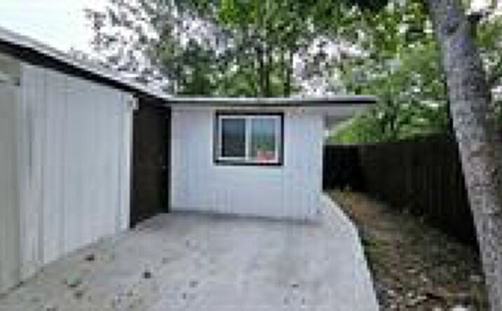 101 S Lockhart St, Manor, TX 78653 | Crexi.com