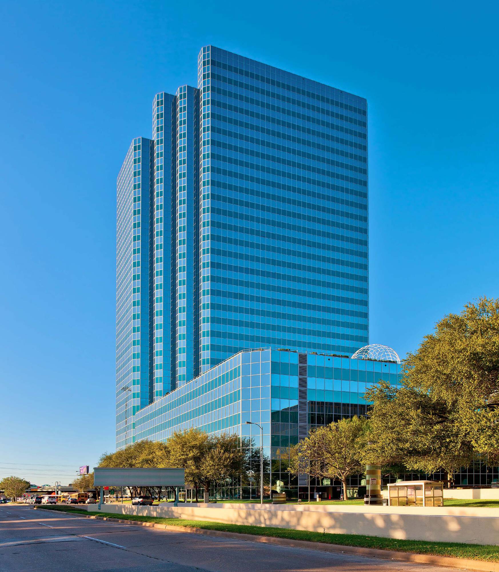 3200 Southwest Fwy, Houston, TX 77027 | Crexi.com
