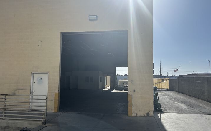 5611 S Valley View Blvd, Las Vegas, NV 89118 | Crexi.com