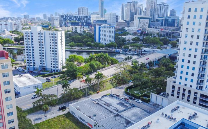 Miami Industrial Space For Rent | Commercial Leasing | Crexi.com