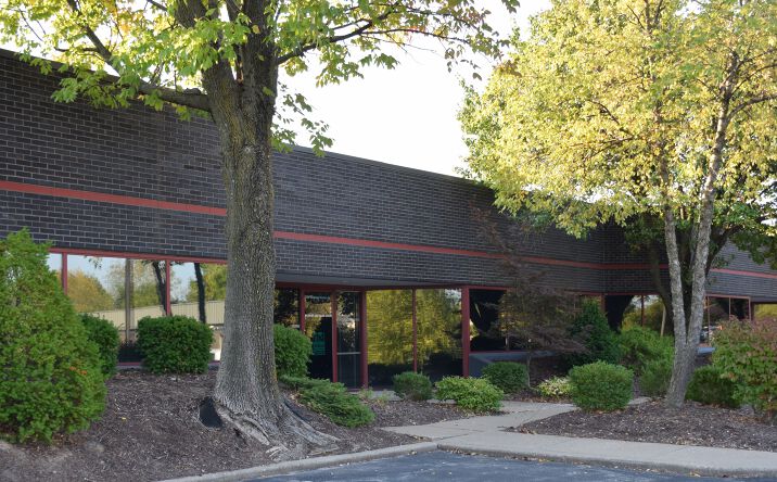 226 Compass Point Dr, St Charles, MO 63301 | Crexi.com