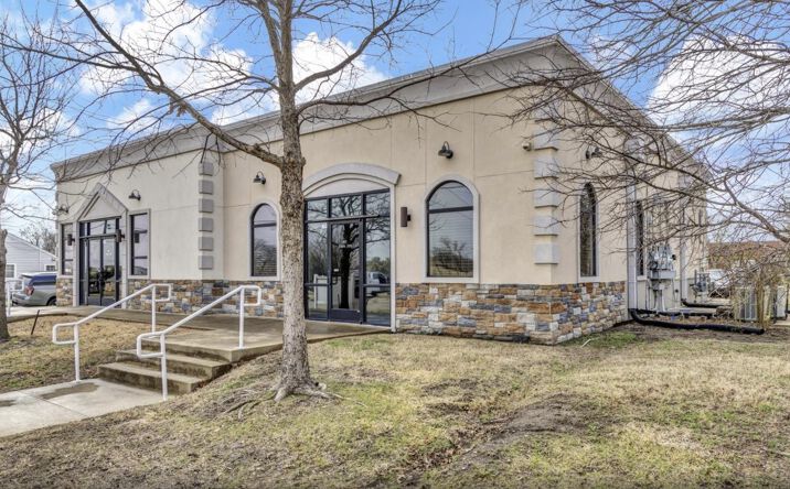 401 W Main St, Allen, TX 75013 | Crexi.com