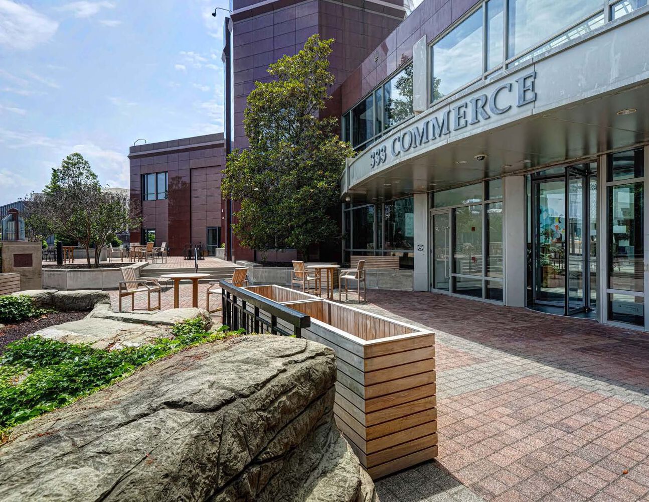 333 Commerce St, Nashville, TN 37201 | Crexi.com