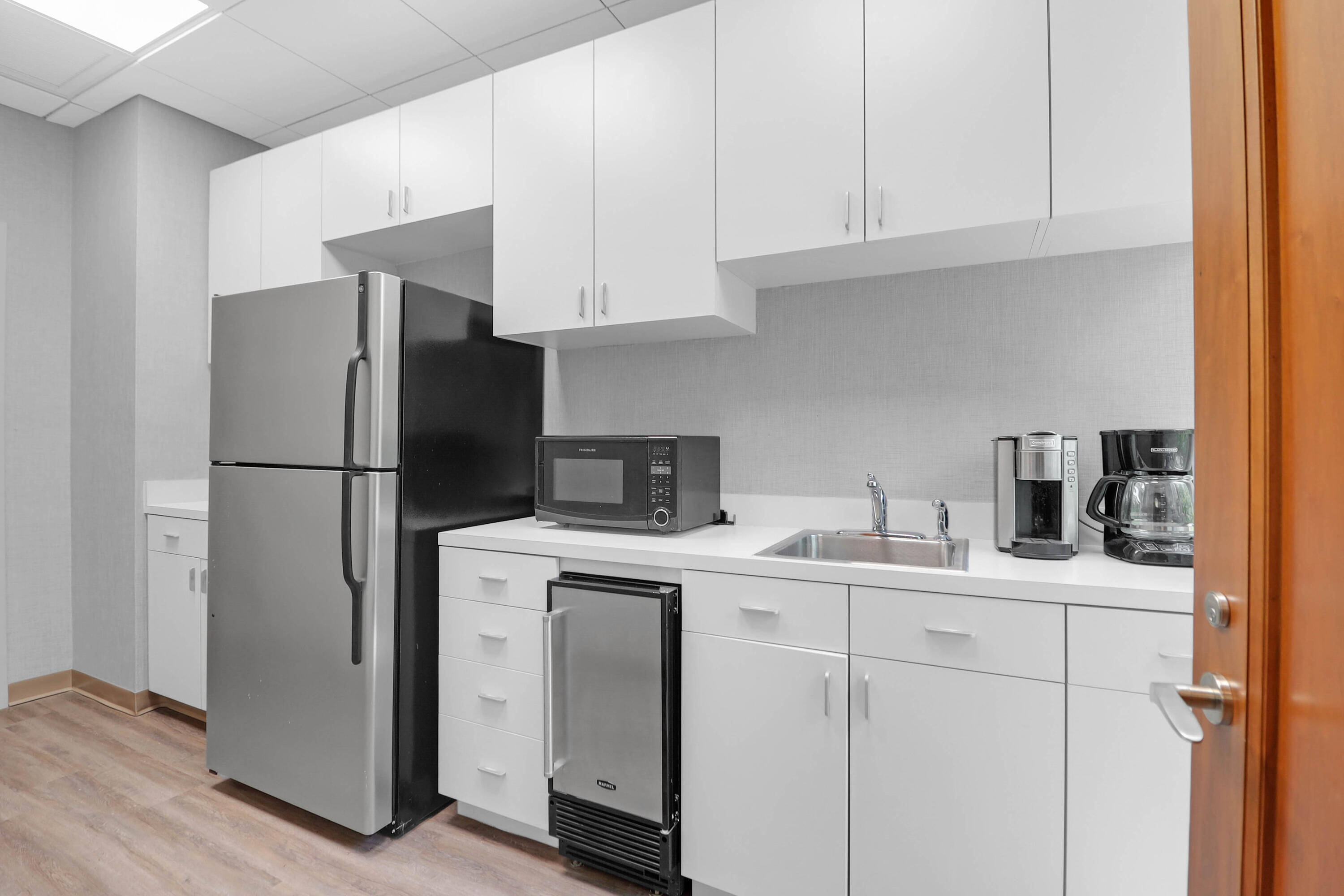 40 Calhoun Street # F #250 - F, Charleston, SC 29401 | Crexi.com