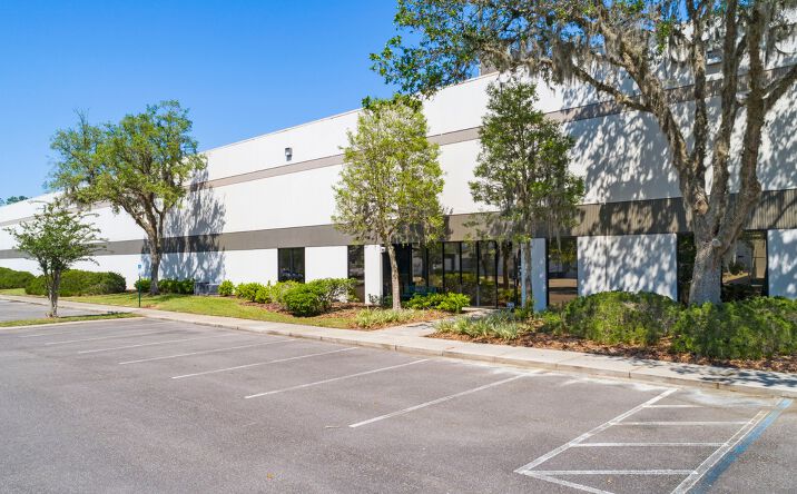 1371 Tradeport Dr, Jacksonville, FL 32218 | Crexi.com