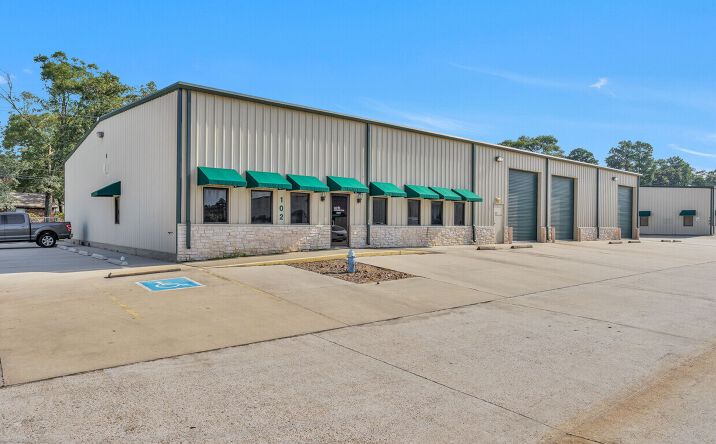 2418 N Frazier St, Conroe, TX 77303 | Crexi.com