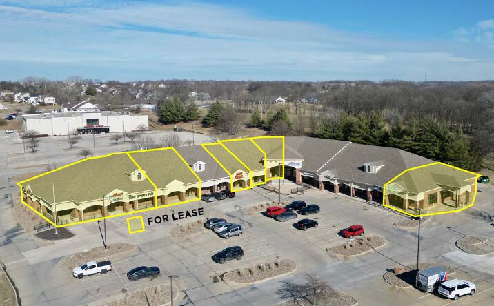 4830 Maple Dr, Pleasant Hill, IA 50327 | Crexi.com
