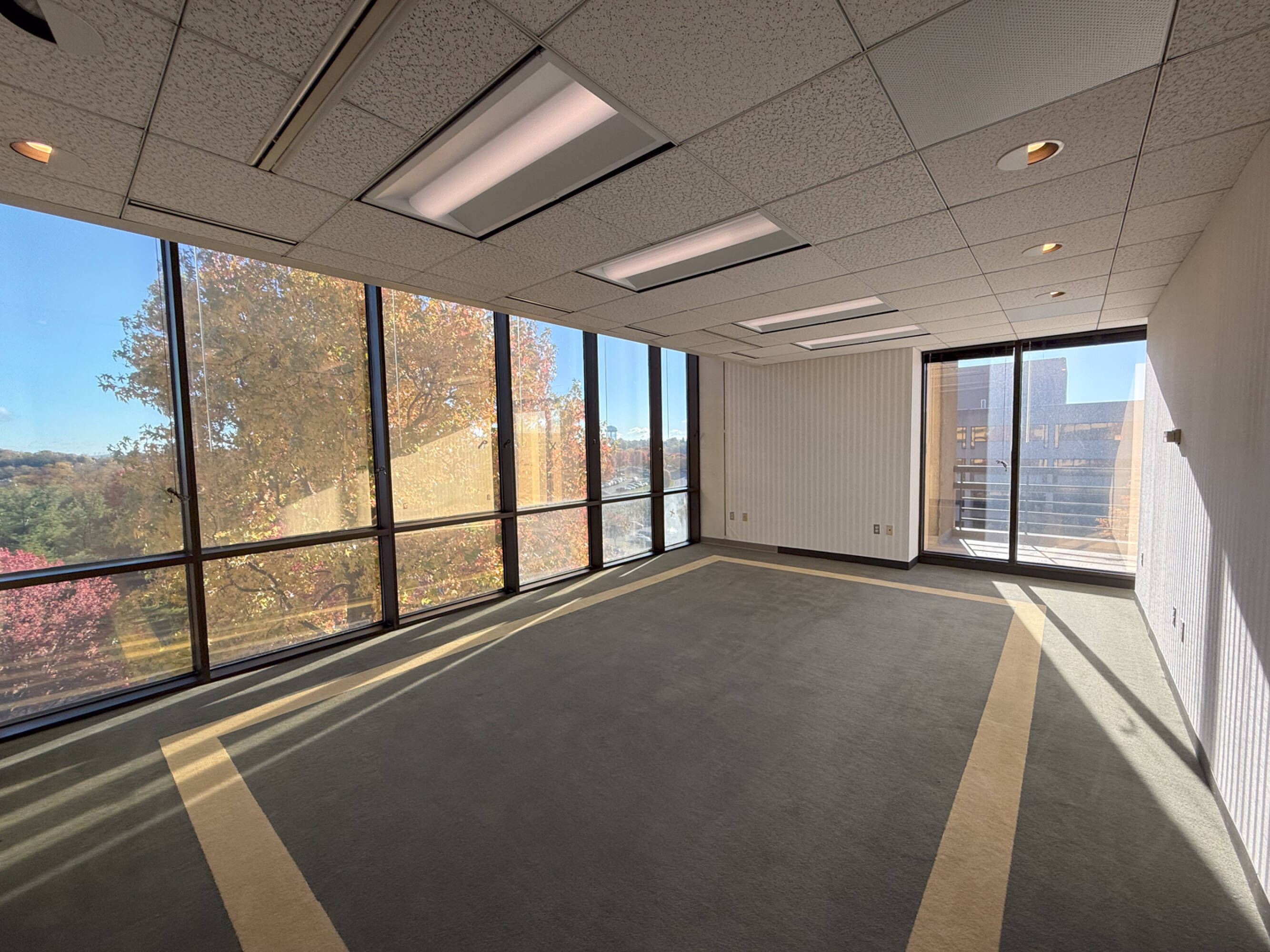 730 Holiday Dr, Pittsburgh, PA 15220 | Crexi.com