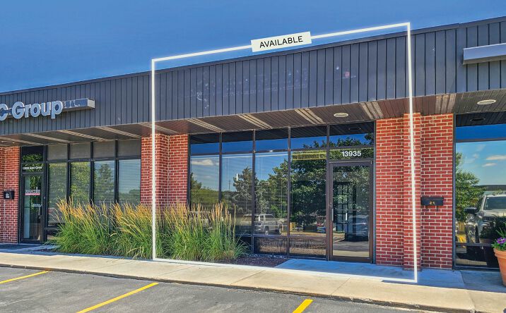 13935 Gold Cir, Omaha, NE 68144 | Crexi.com