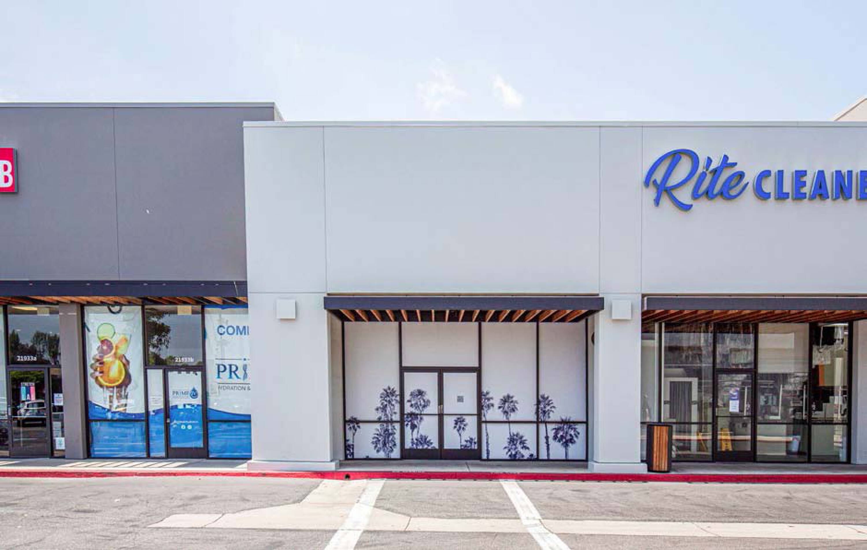 21915 Ventura Blvd & 21927 Ventura Blvd & 21935 Ventura Blvd & 5424 ...