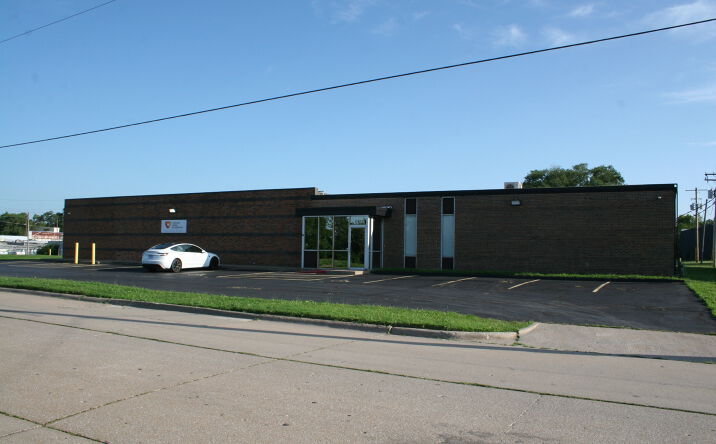 1867 E Florida St, Springfield, MO 65803 | Crexi.com