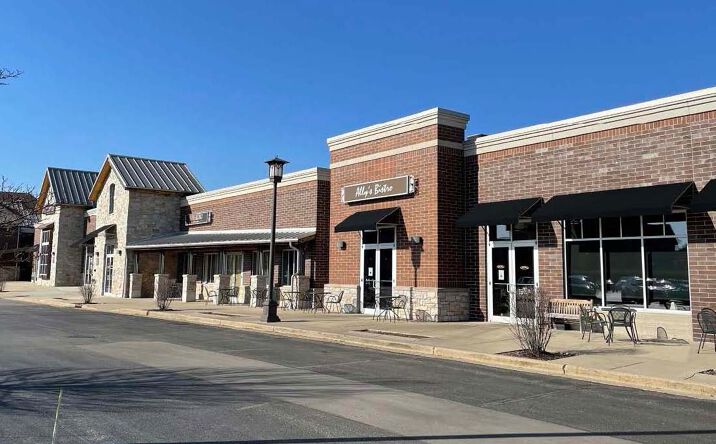 N72 W13350 Lund Ln, Menomonee Falls, WI 53051 | Crexi.com